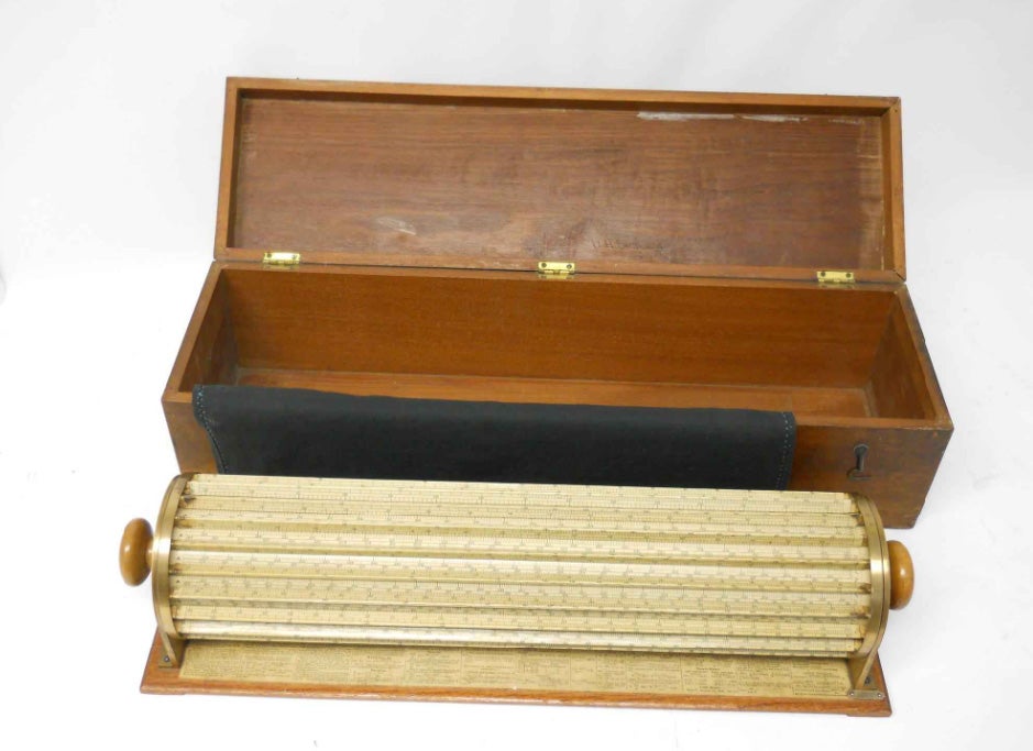 Q&A with the founders of the Computer Museum | Math e-Ties | University ...