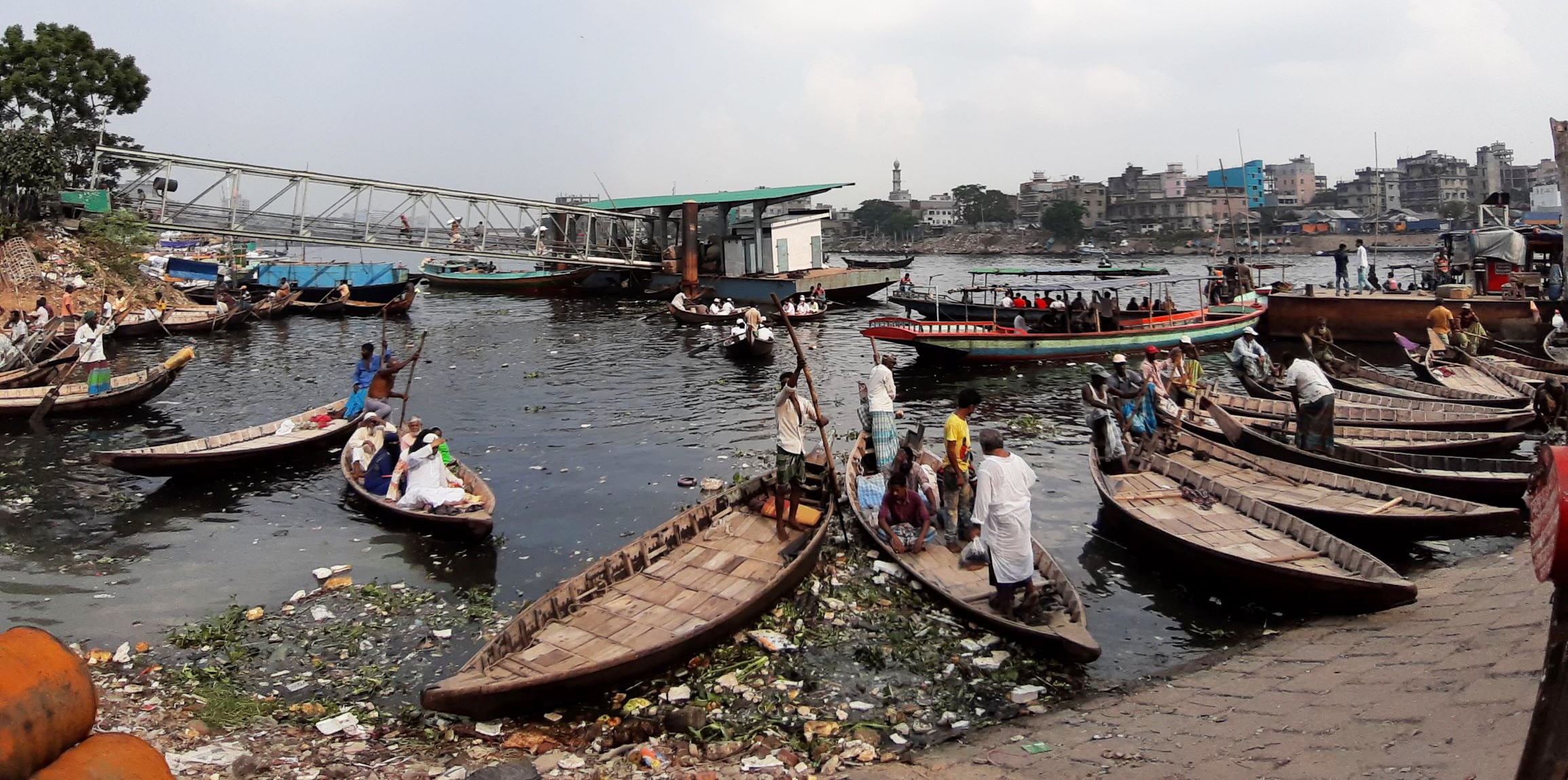 Adaptation and collaboration in managing freshwater pollution in Dhaka ...